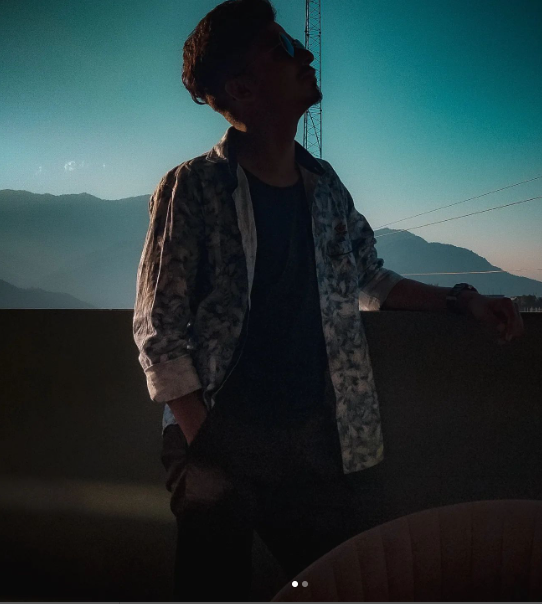 VISHAL KUMAR | FRONT-END DEVELOPER